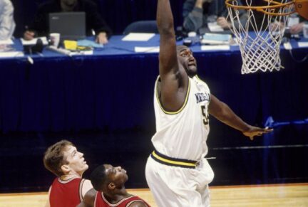 15 Basketball Players Who Tragically Passed Away During Their Career ...