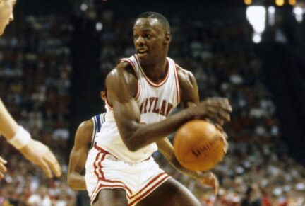 15 Basketball Players Who Tragically Passed Away During Their Career ...