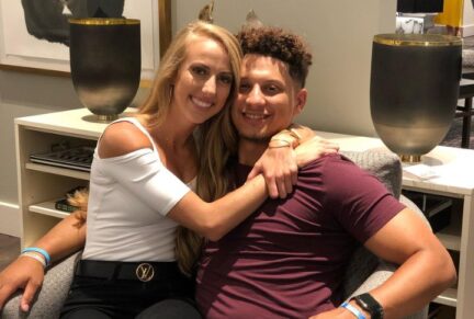 Beautiful Wives and Girlfriends of 15 Popular Athletes - EasySportz