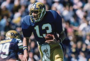 10 Moments That Defined Dan Marino’s Legendary Career - EasySportz