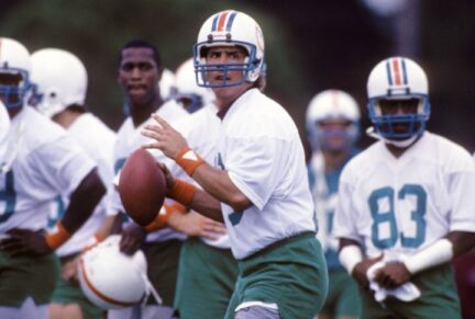 10 Moments That Defined Dan Marino’s Legendary Career - EasySportz