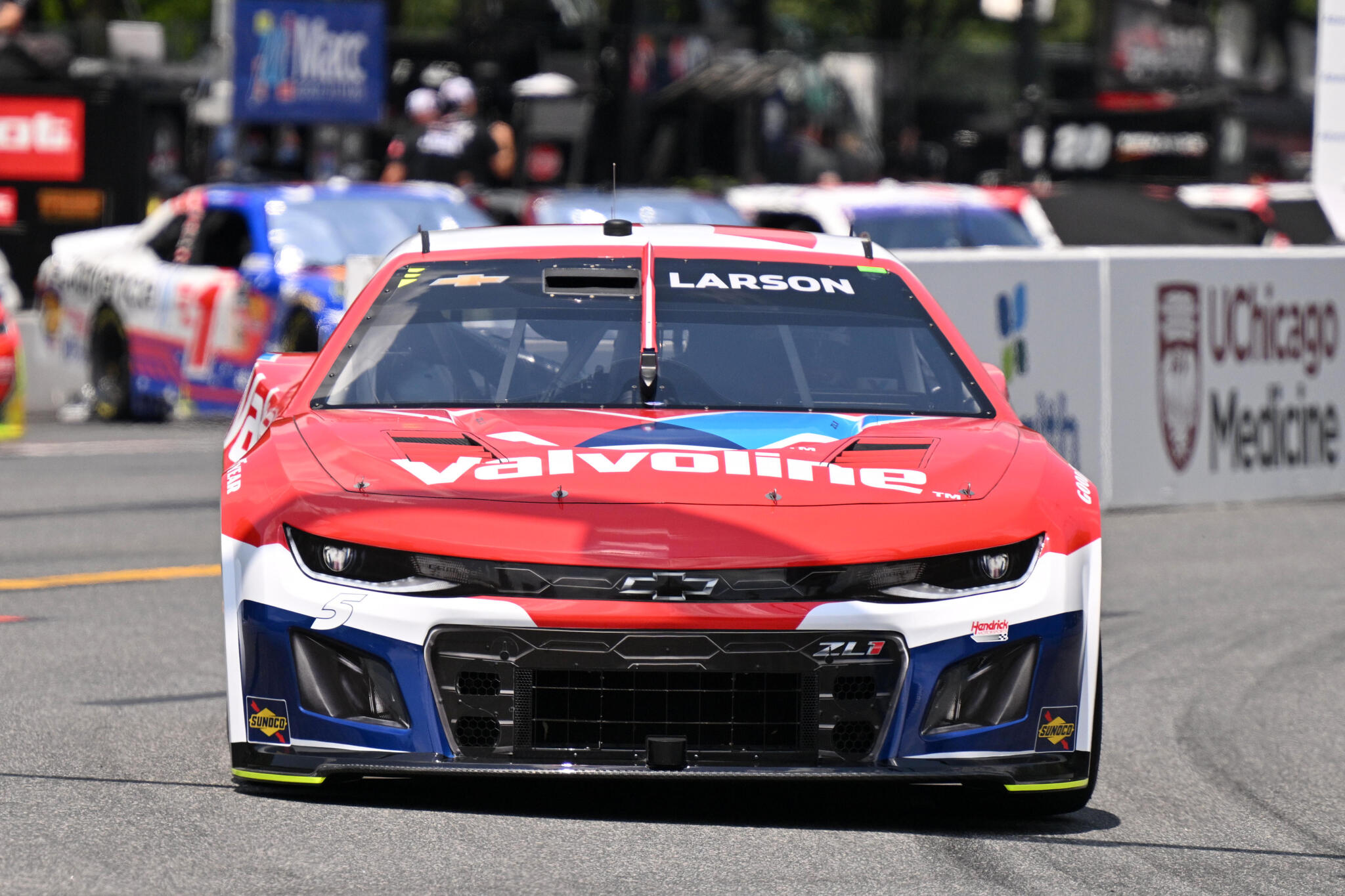 NASCAR’s Kyle Larson Faces Daunting Task in Chicago - EasySportz