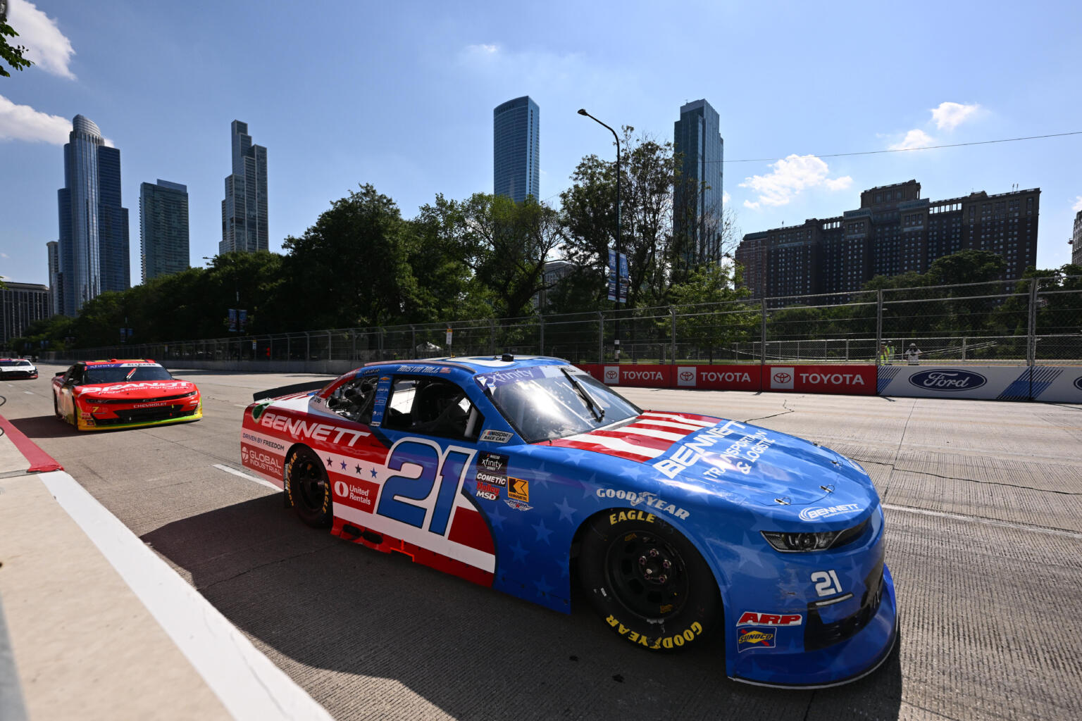 NASCAR’s Austin Hill Makes Obscene Gesture Mid-Race in Chicago - EasySportz