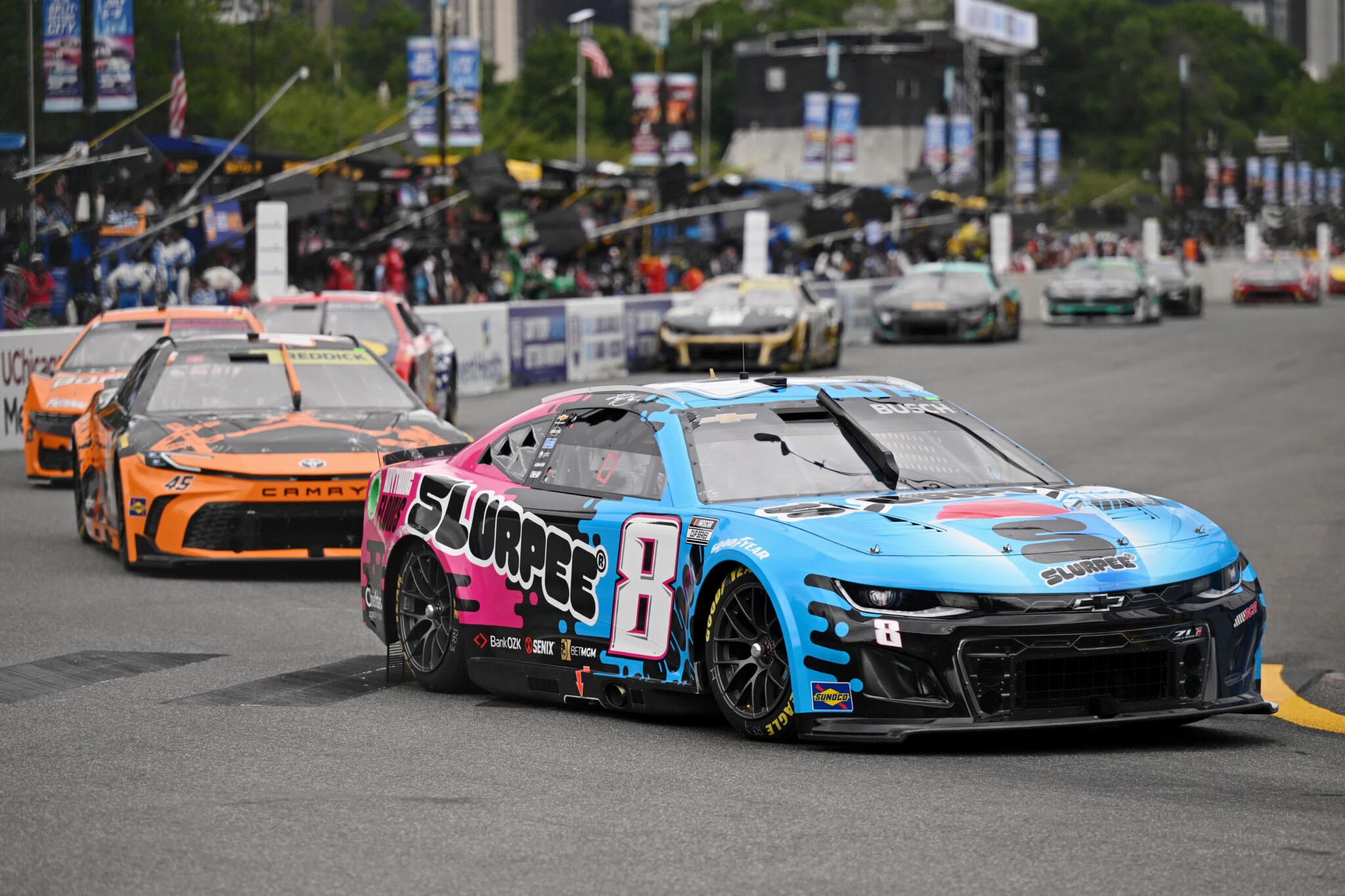 Kyle Busch Puts The NASCAR World on Notice - EasySportz