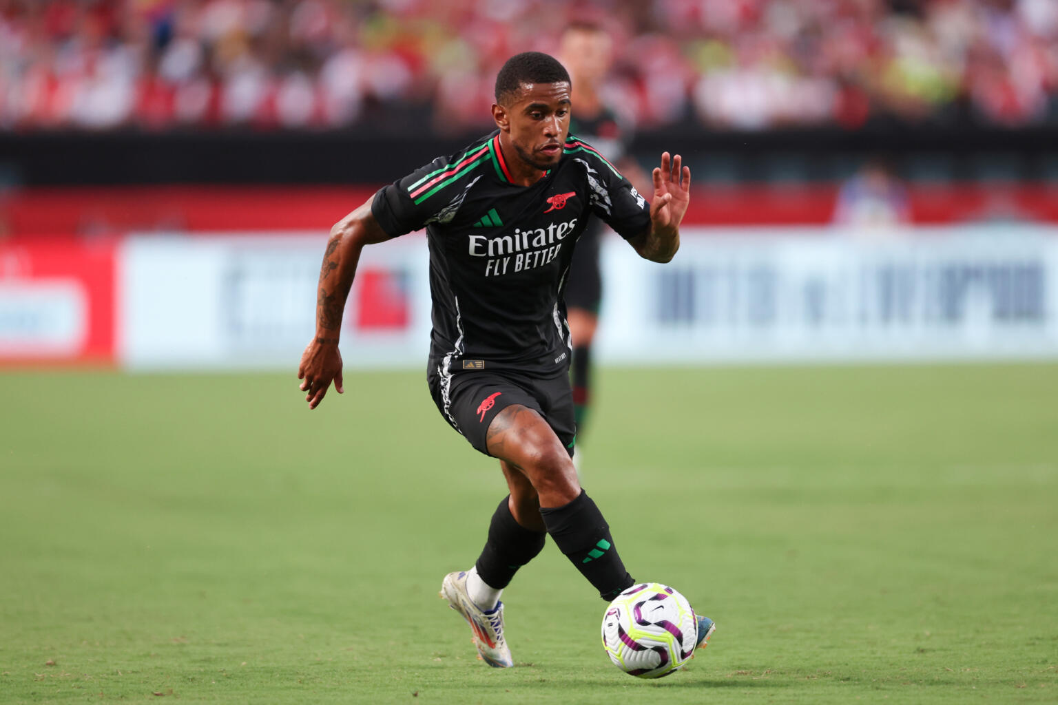 Arsenal vs Manchester United — Premier League Showdown - EasySportz