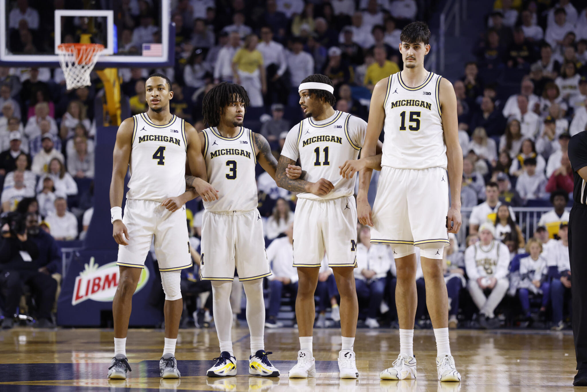 Week 16 AP Top 25: Michigan Takes the No. 1 Spot - EasySportz
